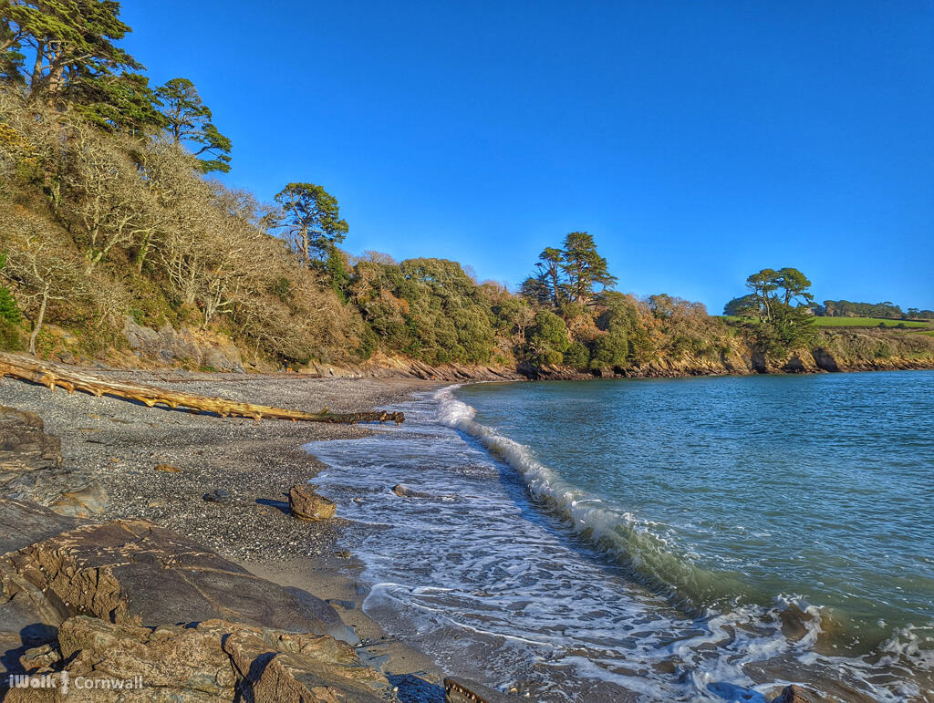 Grebe Beach - circular walks