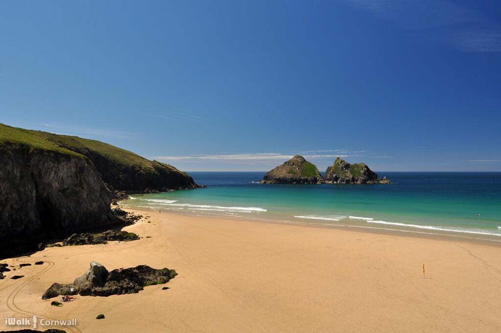 Holywell Bay - circular walks