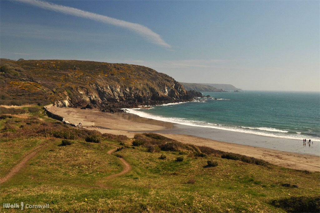 Kennack Sands to Lankidden Cove circular walk