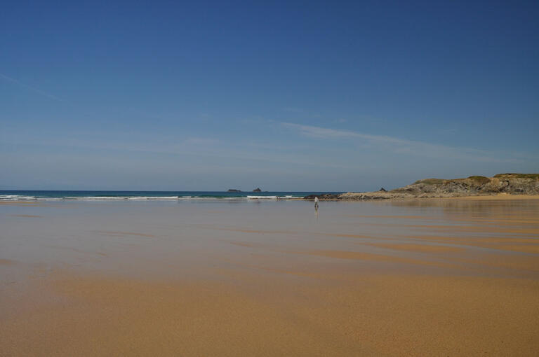 Constantine Bay - circular walks