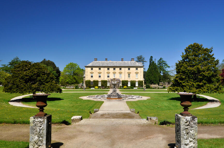 St Mabyn to Pencarrow House circular walk